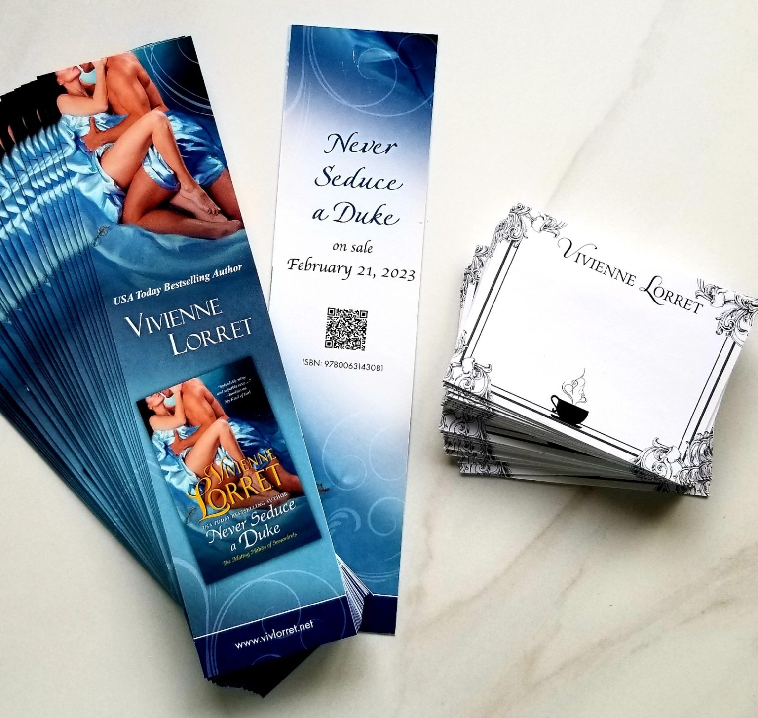 Who wants a sexy bookmark? - USA TODAY Bestselling Author Vivienne Lorret